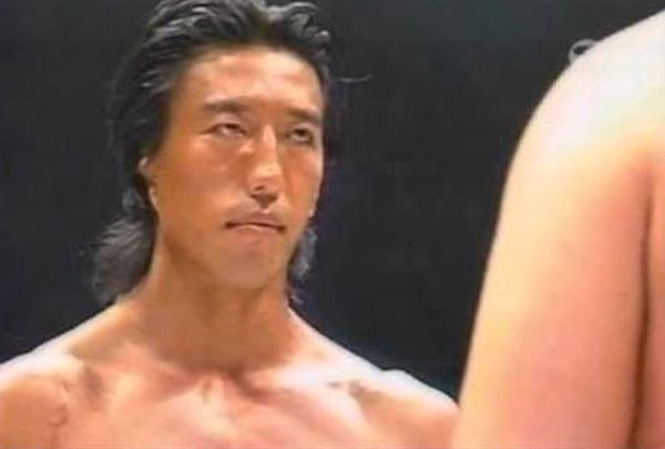 Od kultowej walki do dramatu - Yoshihiro Takayama nie składa broni ...